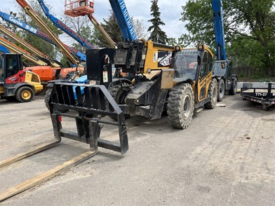 FORKLIFT 12K REACH